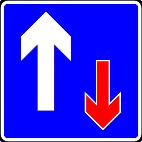 750x750mm Traffic has Priority over Vehicles from the Opposite Directi ...